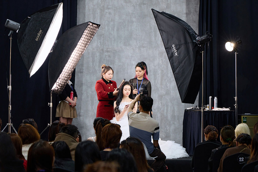 Douyin Workshop 2024 - Update hot trending douyin hair wedding China